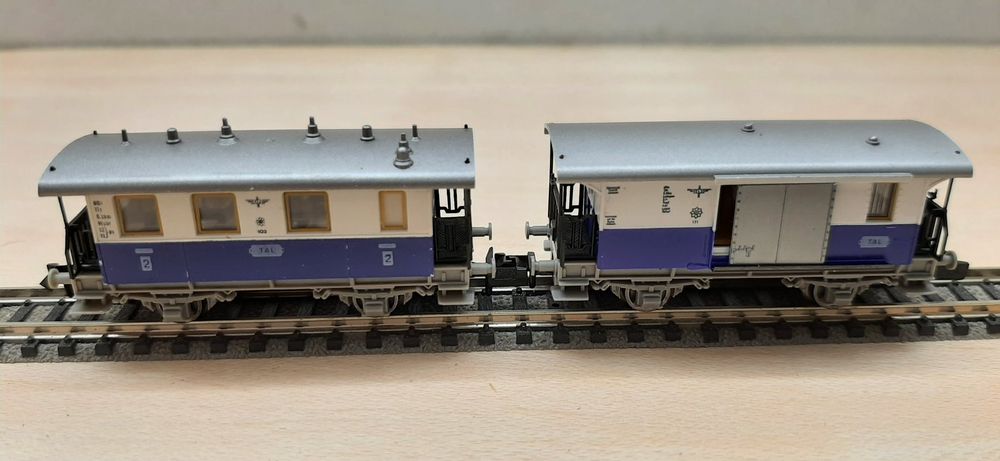 Fleischmann 8053+8054 Wagen zur Edelweiß-Lokal-Bahn (Gebraucht) in Herzogenbuchsee für CHF 12 ...
