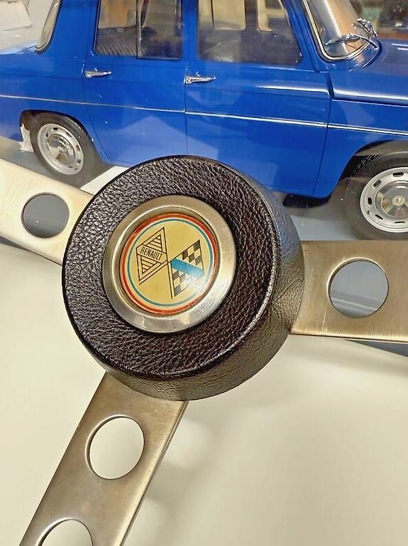 Renault 8 Gordini rare volant original "Quillery" come neuf (D'occasion ...
