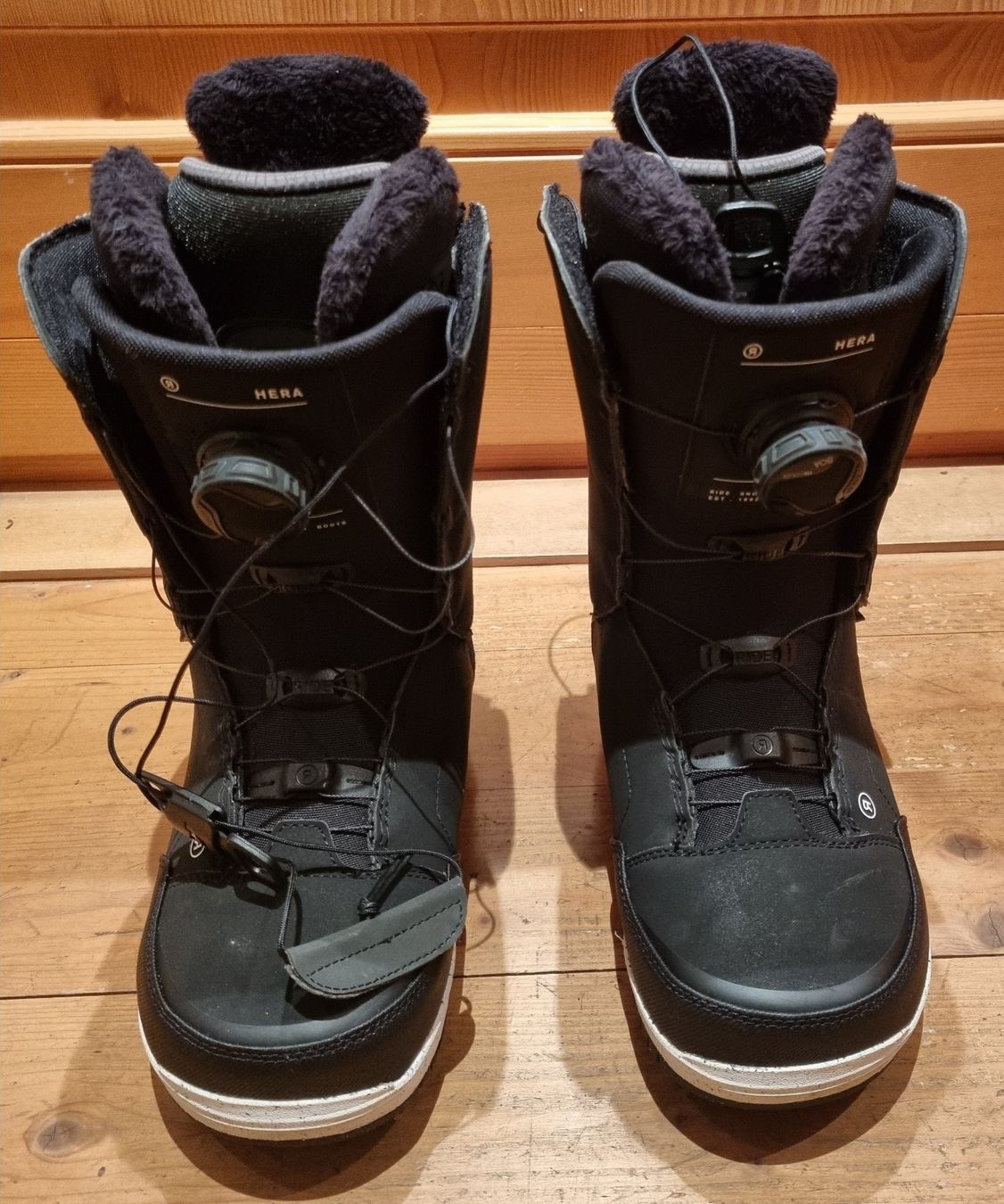 HERA Frauen Snowboard Schuh von Ride - wie neu (Neu (gemäss ...