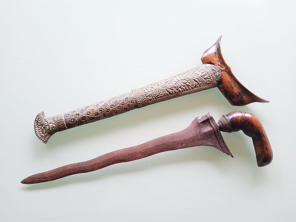 Très antique épée Keris | Kaufen auf Ricardo