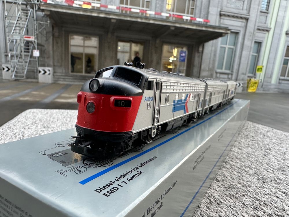 Märklin 37621 EMD F7 Amtrak AC Digital USA Diesel (Gebraucht) in ...