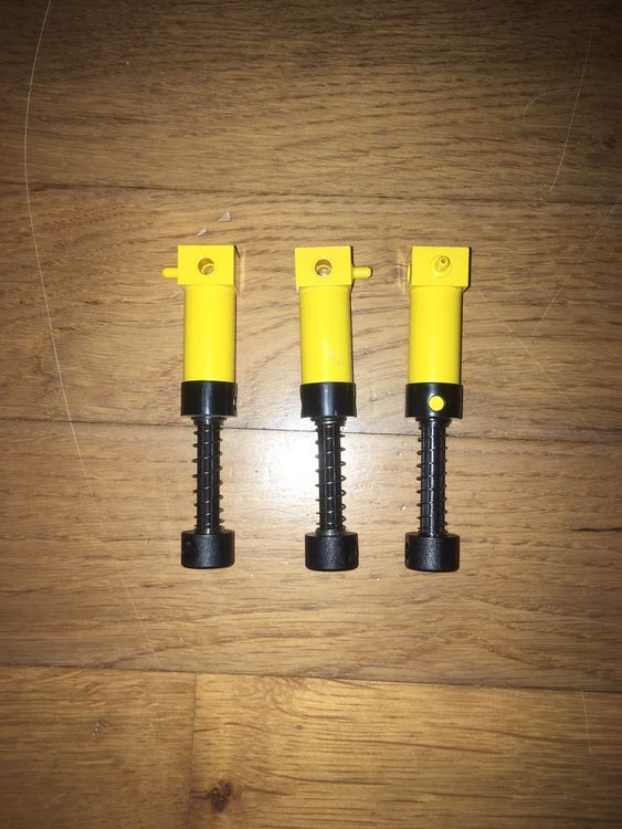 3 Lego Technic Pneumatic Pump (Gebraucht) in Malvaglia für CHF 9 – mit ...