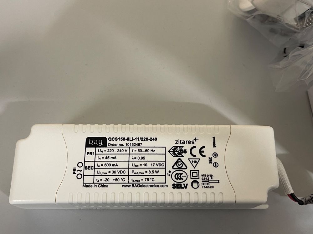 2x SNCPOINT 905 C01 BR-FL LED700-840 ET 01 von TRILUX AG | Kaufen auf Ricardo