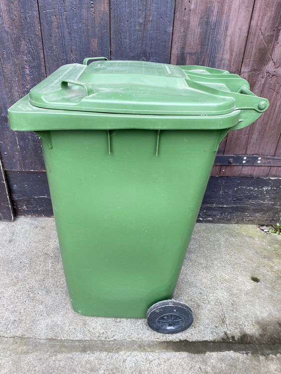 Grün-Abfall Container | Kaufen auf Ricardo