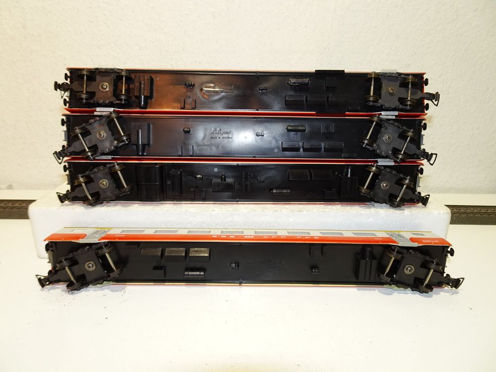 4 Liliput Personenwagen SBB Swiss Express HO (17) (Gebraucht) in Luzern für CHF 65.9 – mit ...