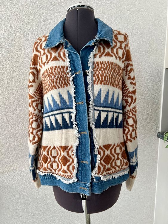 Herbst-Strickjacke mit Jeansdetails von Robin Gr. ca XL 🌻 (Gebraucht) in Hägendorf für CHF 32 ...