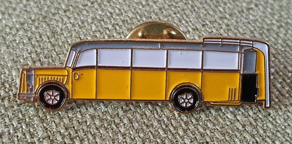 A338 - Pin PTT Post Postauto Postbus Bus (Gebraucht) in Reinach BL für CHF 1.5 – mit Lieferung ...
