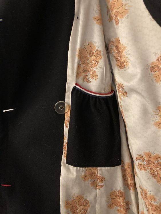 Dunkelblau Jacke Hilfiger mit vielen Details Wolle 70% (Neu (gemäss ...