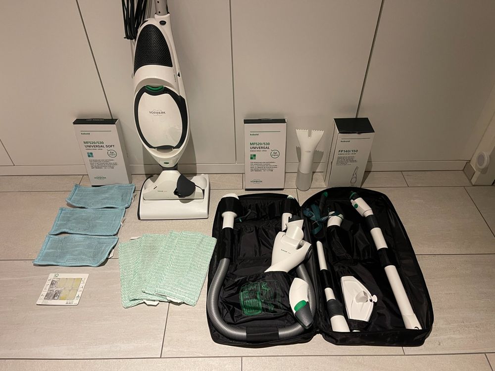 Staubsauger Kobold VK150 (mit viel Zubehör) | Kaufen auf Ricardo