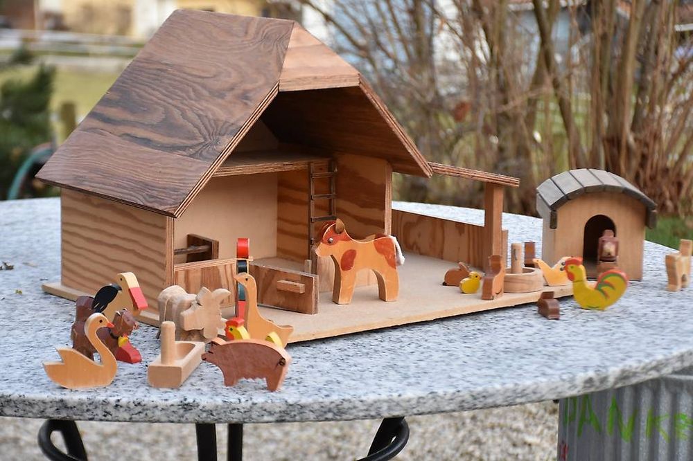 Faszinierend Bauernhof Aus Holz Fotos
