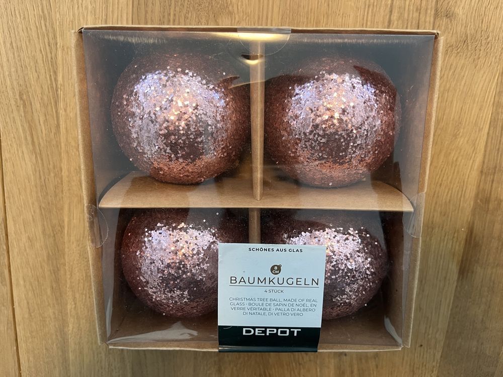 Depot Baumkugeln 4 Stück (Neu und originalverpackt) in Windlach für CHF 4 – mit Lieferung auf ...