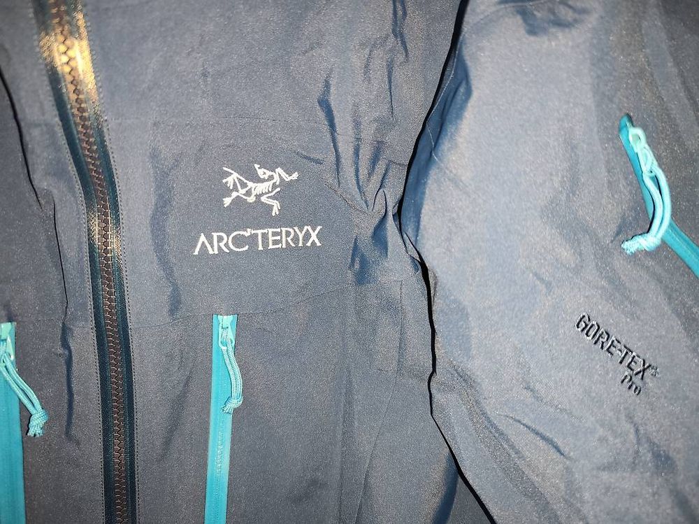 ArcTeryx Alpha SV Hardshell Jacke, L, neu! (Neu (gemäss Beschreibung ...