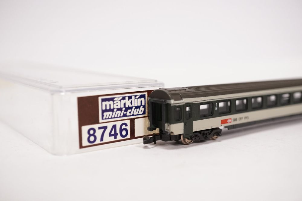1å Märklin Z 8746 SBB Personewagen EW IV cremegrün (Gebraucht) in ...