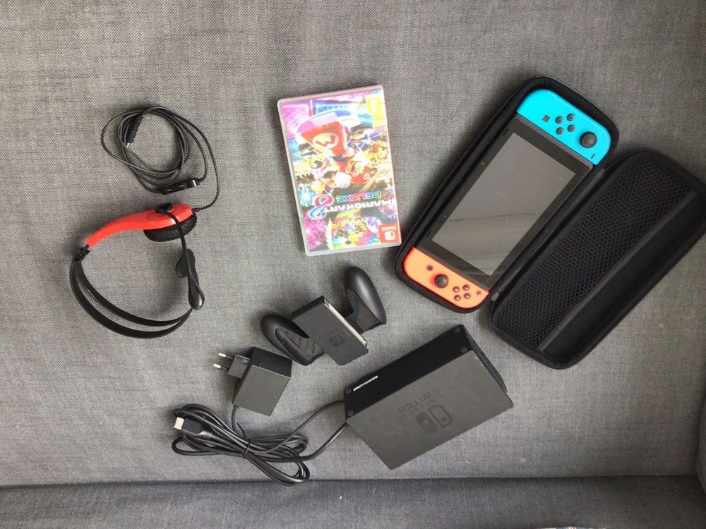 Nintendo Switch Set (incl. Headset) | Kaufen auf Ricardo