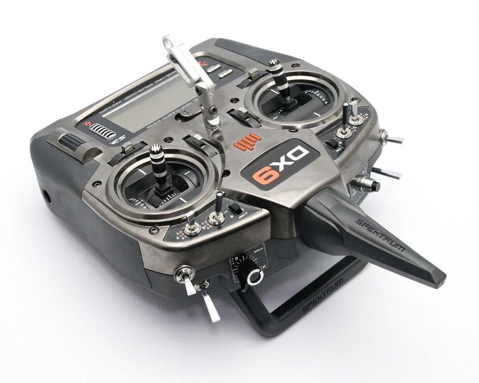 Spektrum DX9 DSMX Sender (mit neuem Senderakku) (Gebraucht) in Aarburg ...