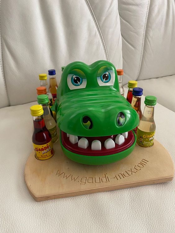 Trinkspiel Kroko Doc inkl. 13 Likör-Shots von Gaudi Max (Gebraucht) in ...