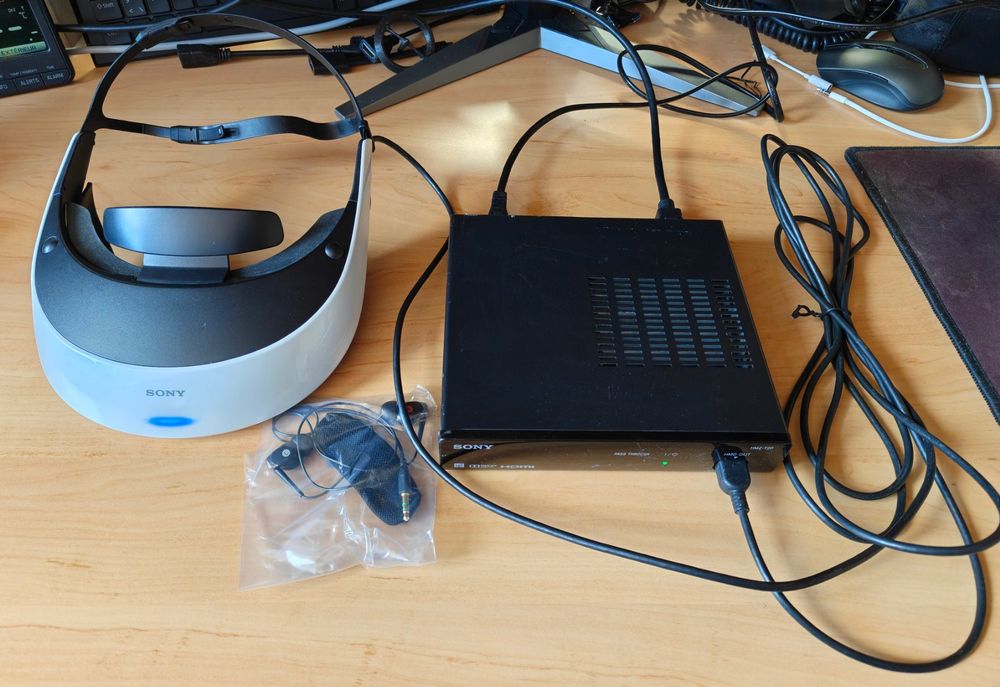 Sony HMZ-T2 HMD / personal video viewer (D'occasion) à Payerne pour CHF ...
