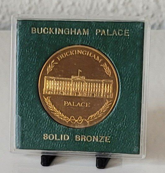 Buckingham Palace - Solid Bronze Coin Bronzenmedaille Münze | Kaufen ...