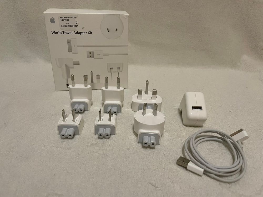 World Travel Adapter Kit USB-A | Kaufen auf Ricardo
