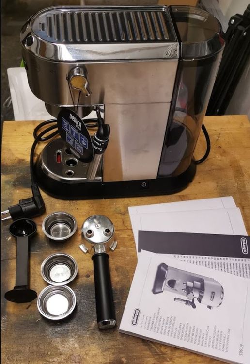 Delonghi Dedica Style EC685.M Chrom | Kaufen auf Ricardo