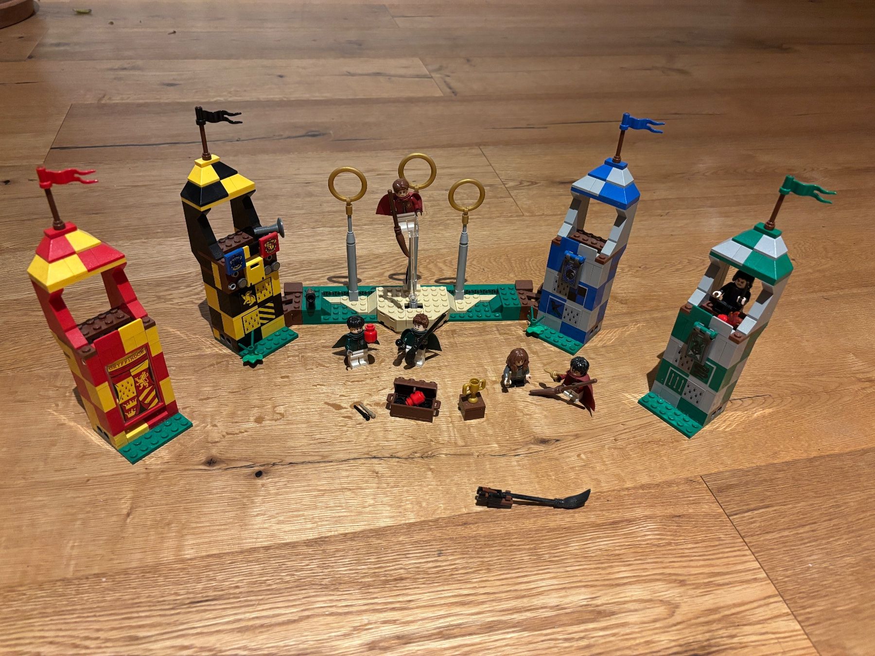 LEGO Harry Potter Quidditch-Feld (Gebraucht) in Nebikon für CHF 20 ...