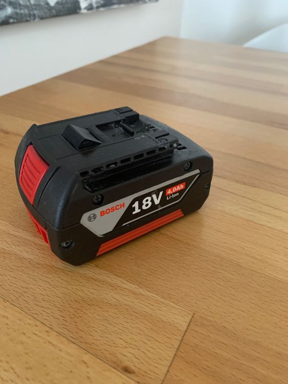 Bosch Akku 18V 4Ah (Gebraucht) in Zürich für CHF 47 – mit Lieferung auf Ricardo kaufen