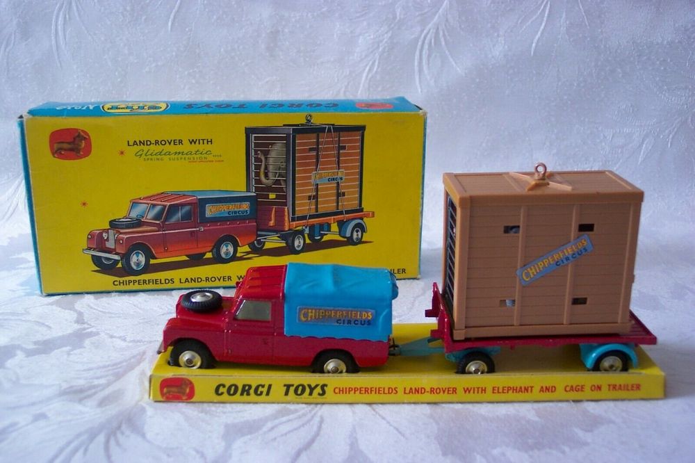 Corgi Toys - GS19 Chipperfields Land Rover with Elephant OVP (Neu ...