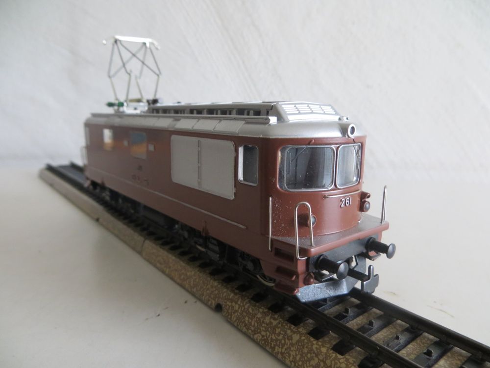 Hag H0: BLS Re 4/4 braun 261, Kat-Nr. 180, WS, ohne OVP (Gebraucht) in St.Gallen für CHF 25 ...