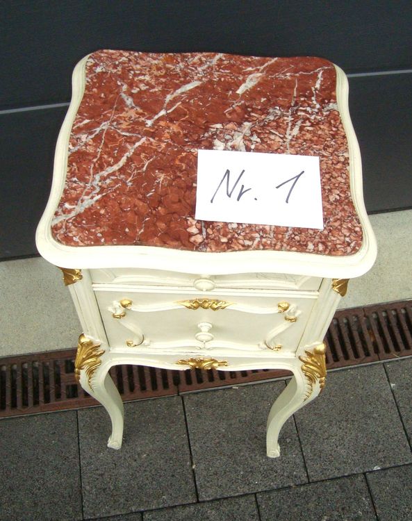 Louis-Quinze Stil Nachttisch Nr. 1. mit Marmor, vergoldet (Gebraucht) in Oberdorf NW für CHF 90 ...