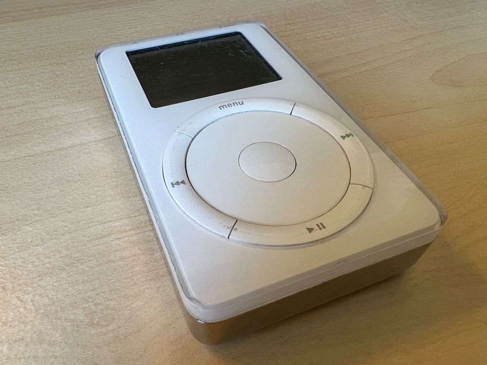 Apple iPod classic, 2nd gen, 2002, 20GB, Rarität+ Ladegerät (Gebraucht ...