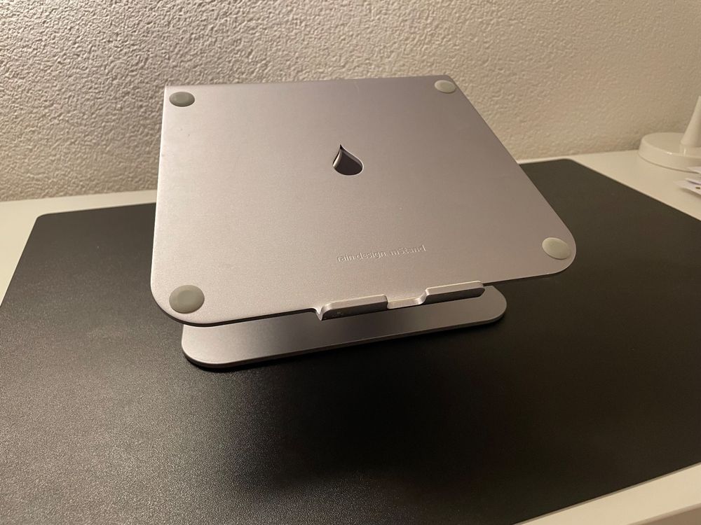 Raindesign mStand PC Ständer (Gebraucht) in für CHF 7 – nur Abholung ...