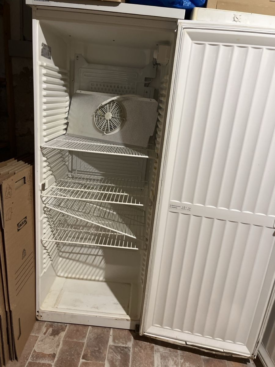 Liebherr Kühlschrank, weiss, gebraucht, für WG oder Keller! (Gebraucht ...