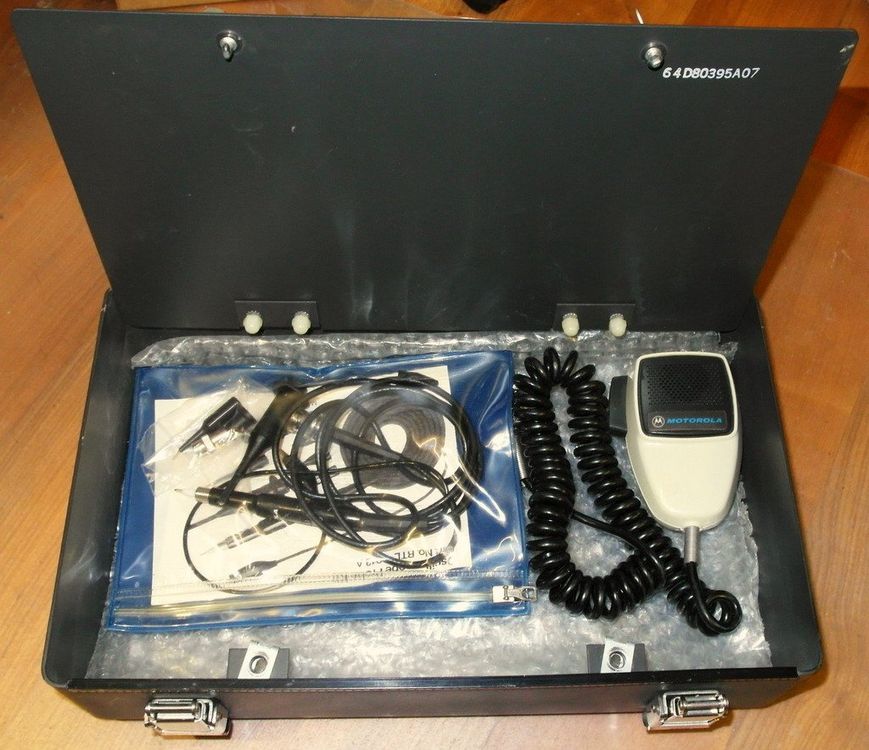 Motorola R2002 Communications System Analyzer (Gebraucht) in Dottikon ...