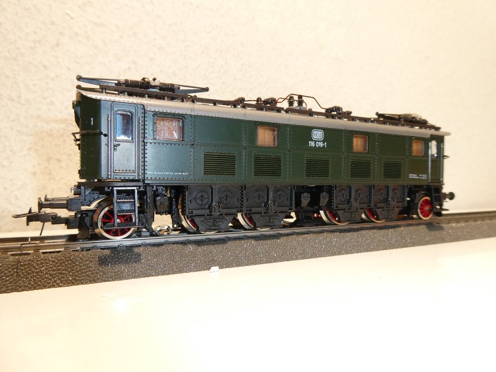 Roco Lokomotive DB Br 116 019-1 HO 14143 (Gebraucht) in Luzern für CHF ...
