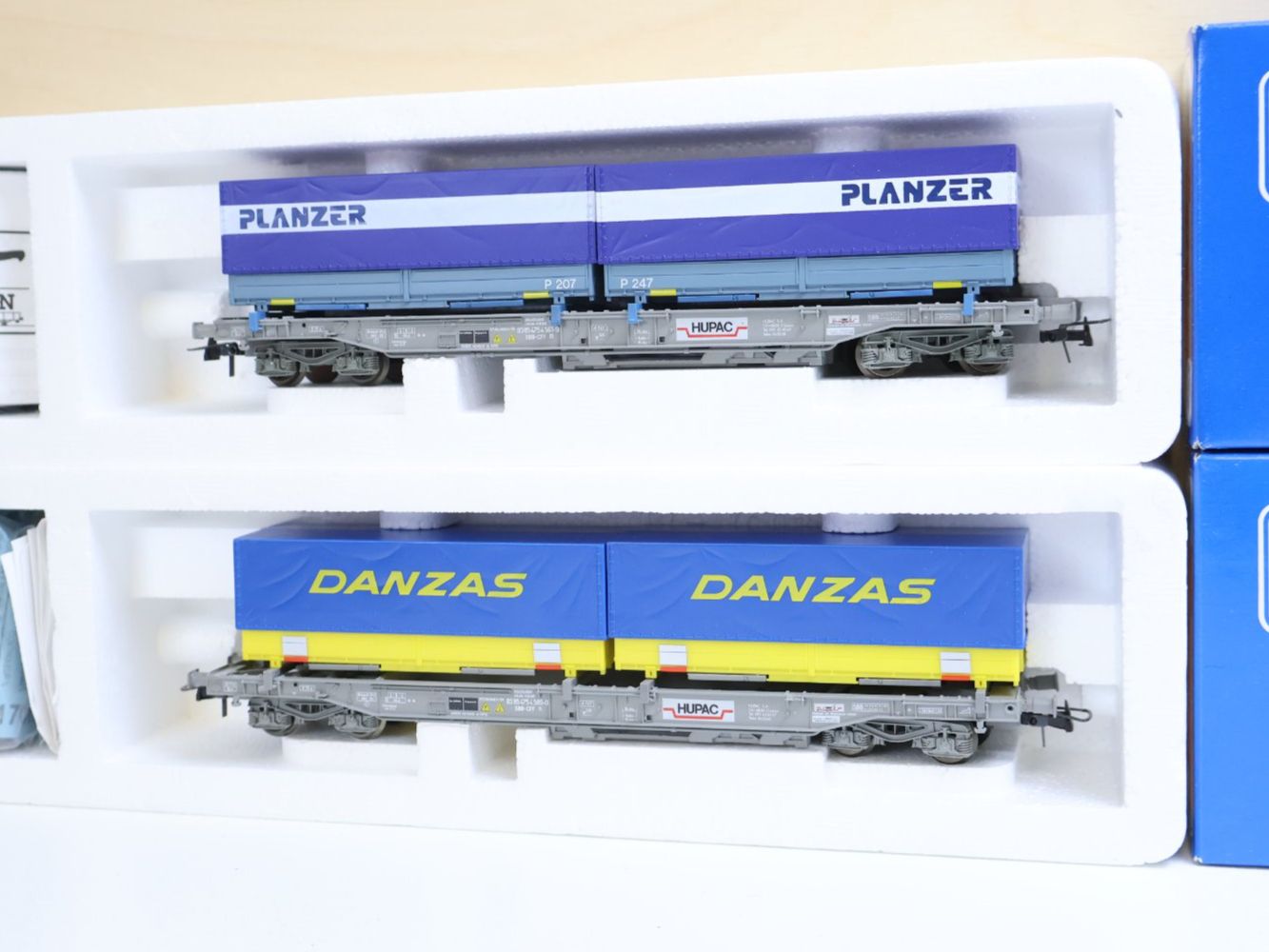 ROCO 2 x SBB HUPAC PLANZER / Danzas Taschenwagen 46347/46561 (Gebraucht ...