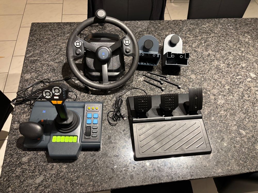 HORI Farming Vehicle Control System und Farmingsimulator 25 (Gebraucht ...