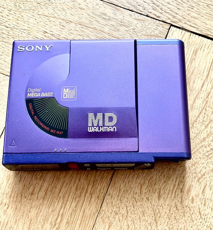 Sony Minidisc Walkman (Digital Addiction) MZ-R37 + Mikrofon | Kaufen ...