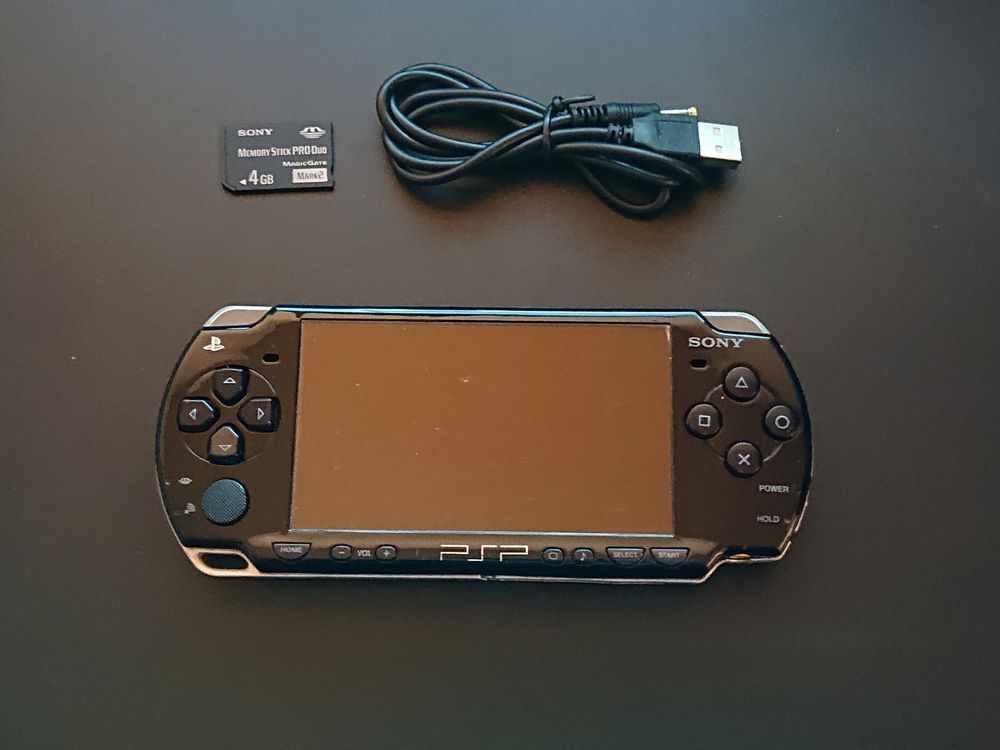Sony Playstation Portable PSP - Konsole 2004 - Schwarz - 4GB | Kaufen ...