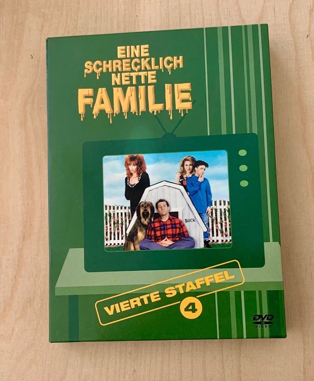 Eine schrecklich nette Familie Staffel 4 | Kaufen auf Ricardo