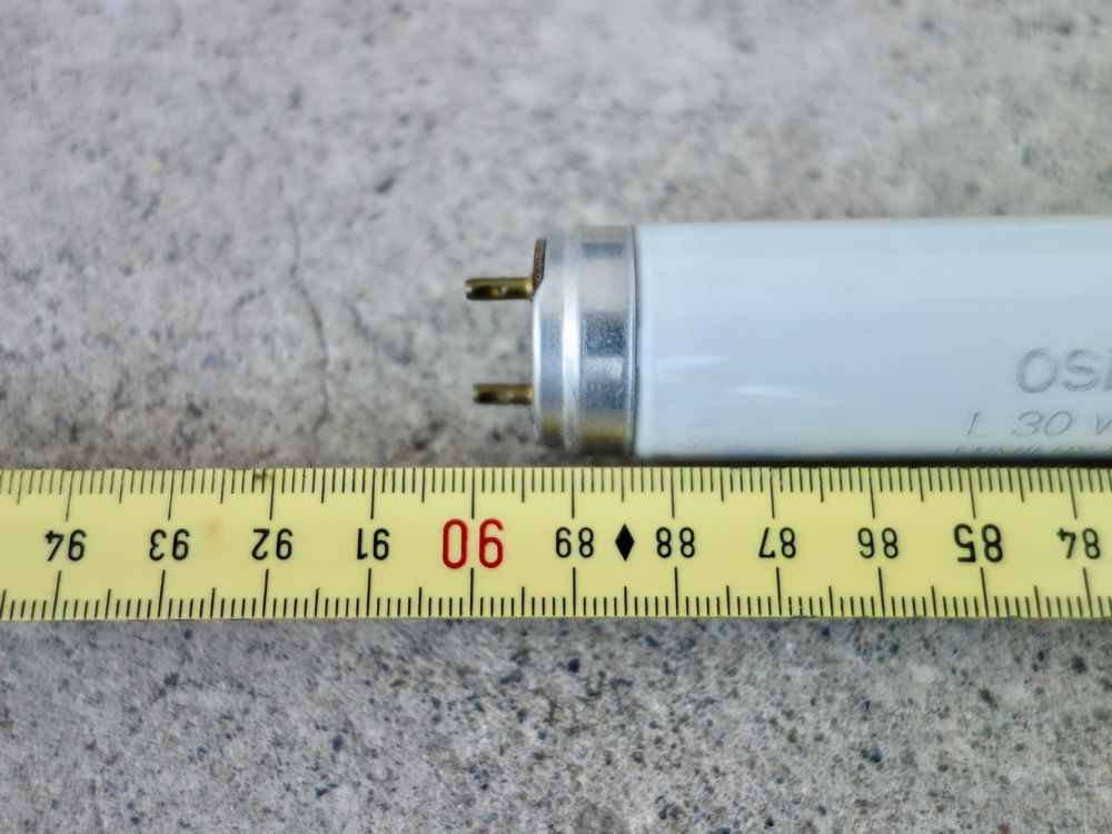 1 Neonröhre Leuchtstoffröhre OSRAM L 30W/840 COOL WHITE (Neu und originalverpackt) in Kerzers ...
