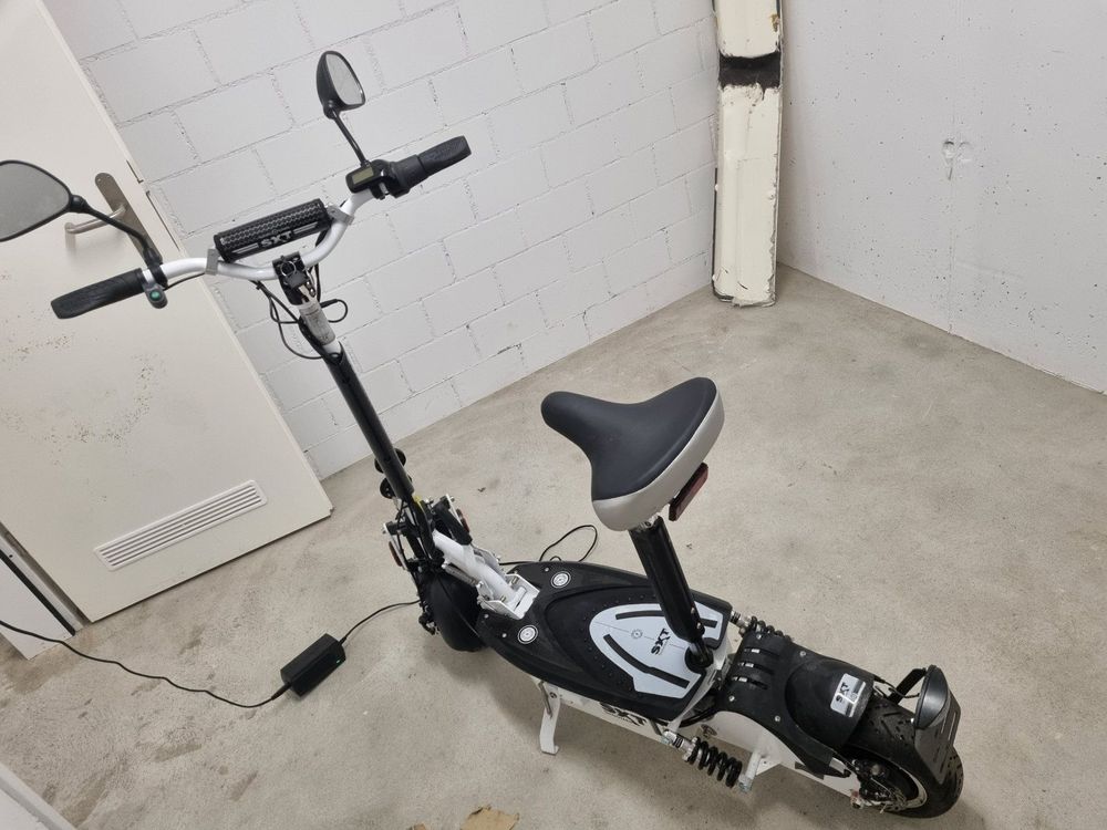 E-Scooter SXT1000 XL EEC Facelift mit MFK (13.20) (D'occasion) à Bünzen ...
