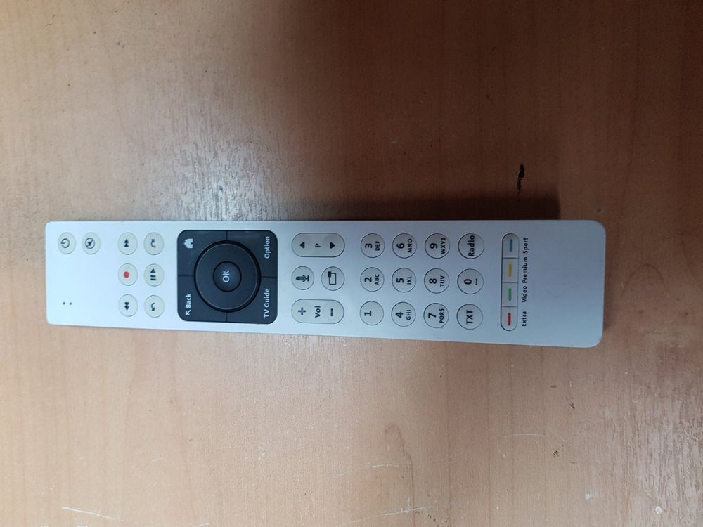 Télécommande swisscom (Gebraucht) in Bionnens für CHF 2 – mit Lieferung ...