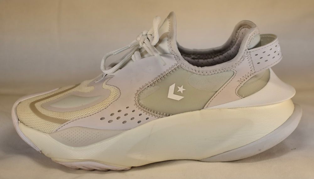 CONVERSE AEON ACTIVE CX OX Weiss 43 (Gebraucht) in Lachen SZ für CHF 33 – mit Lieferung auf ...