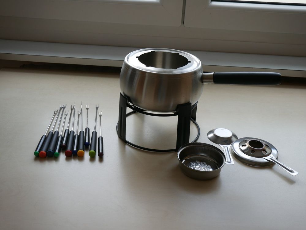 Schokolade-Fondue Set, Edelstahl, mit 11 Gabeln-Winterspass (Neu ...