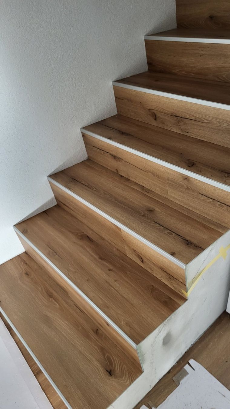 Hochwertiger Vinylboden Eiche 7 mm wasserfeste SPC Träger (Neu und ...