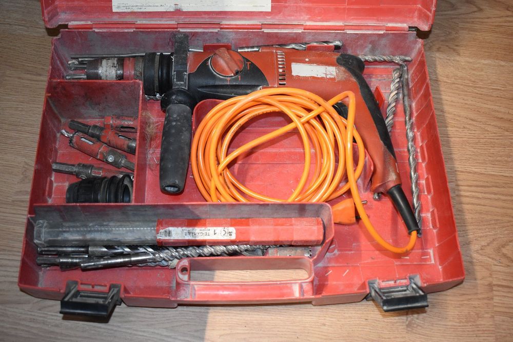 Hilti TE 2-M mit Zubehör (Gebraucht) in Ermatingen für CHF 48 – mit ...