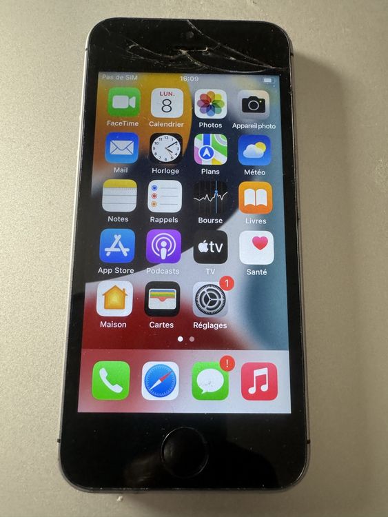 iPhone SE 2016 (Defekt) in Biel/Bienne für CHF 50 – mit Lieferung auf ...