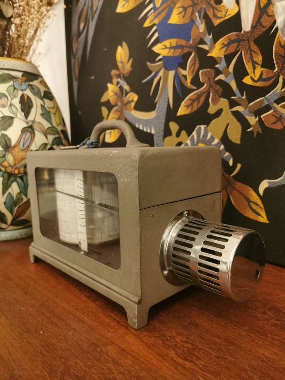 Antique air pressure measuring instrument tool (Gebraucht) in Vésenaz ...