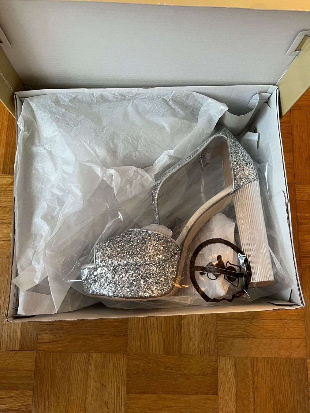 High Heels Michael Kors Grosse US 9M ungetragen Kaufen auf Ricardo