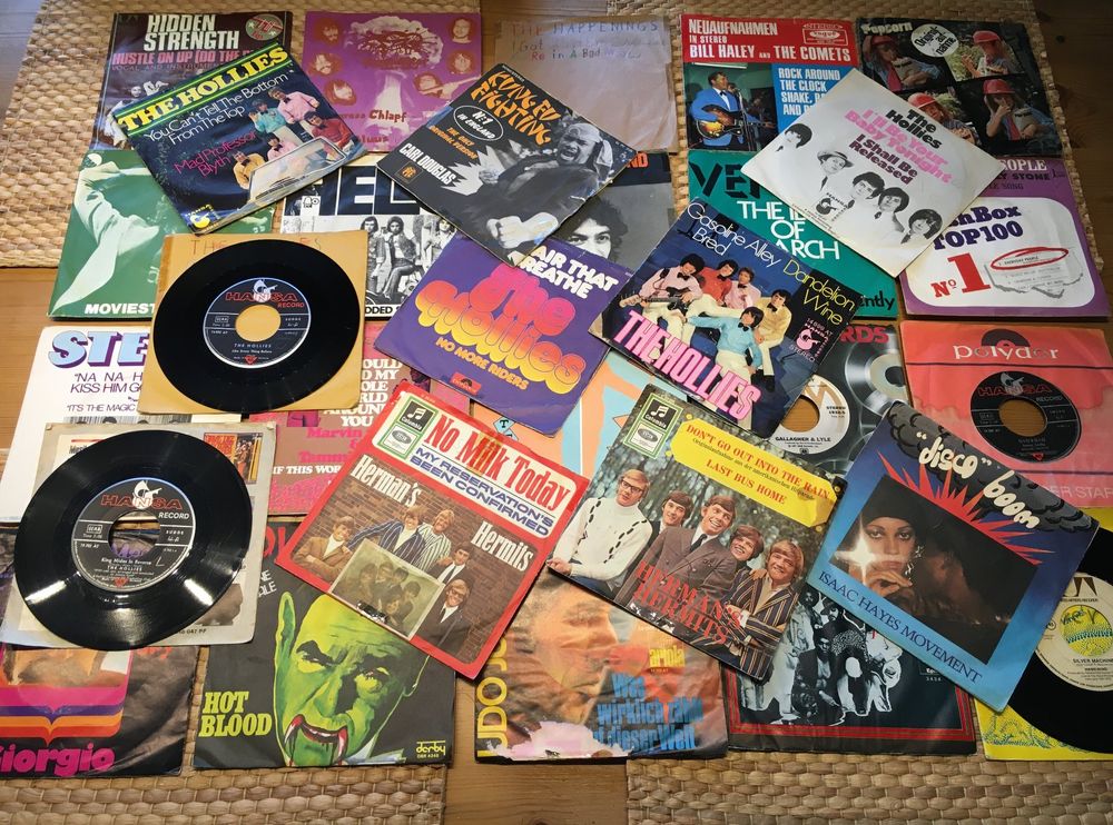 HOLLIES/CARL DOUGLAS/HAMMOND - 30 STK VINYL-SINGLES - HIT'S (Gebraucht ...